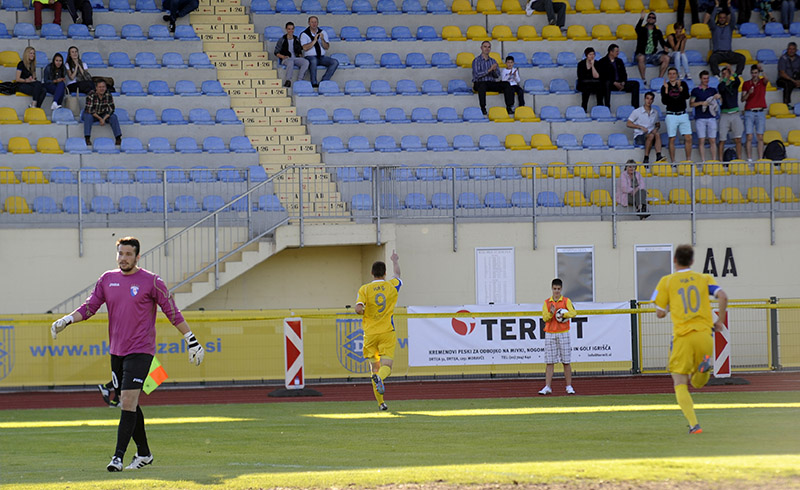 Nogometni klub Domžale - NKD TV: 11-minutni šov Gorana Vuka